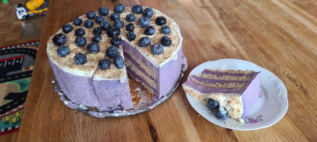 Черничный торт рецепт - Кулинарния